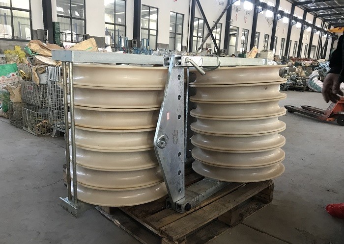 Large Diameter Transmission Stringing Blocks Cable Pulling Conductor ...